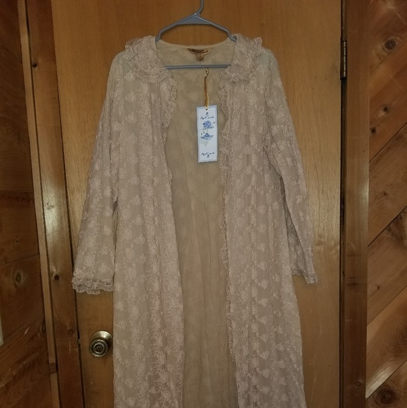 April Cornell | Intimates & Sleepwear | Cream April Cornell Duster ...